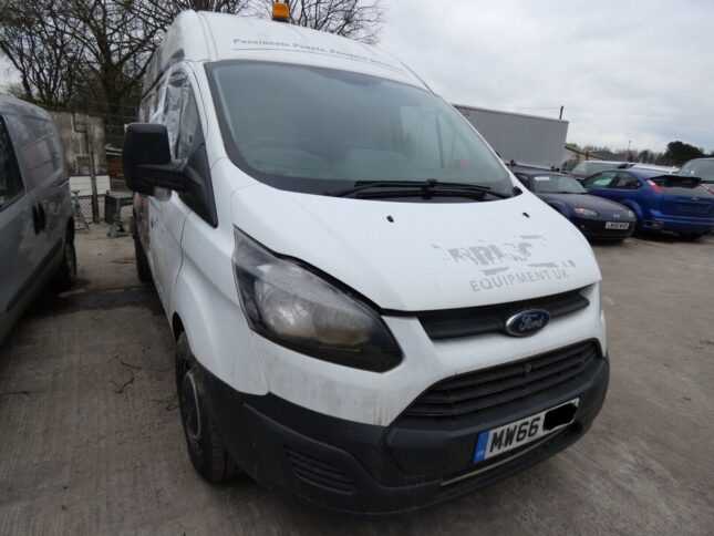 Ford Transit Custom Rear Step 2.0TDCI 2016 - Chrispin's Used Car Spares