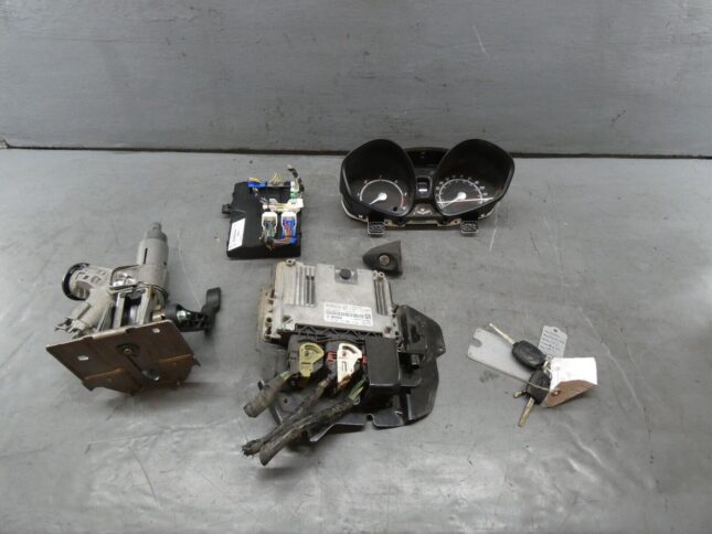Ford Fiesta ECU & Lock Set c/w Speedo 1.6TDCI 2014 - BOSCH - 0 281 031 ...