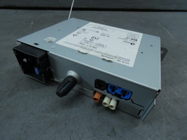 Citroen Dispatch Radio Stereo Multi Media Unit 1.5HDI 2021 - BOSCH ...