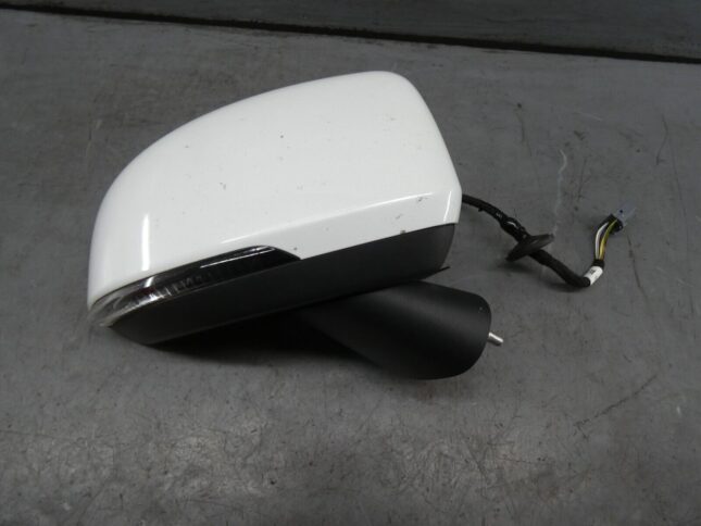 Volvo XC40 Drivers Offside Electric Folding Wing Mirror 1.5 Auto 2021 ...