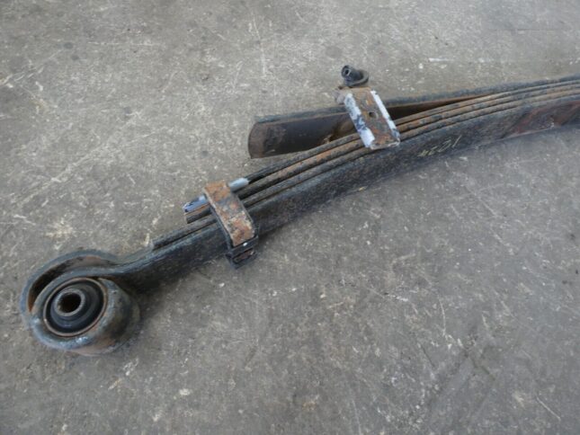 Mitsubishi L200 Passenger Nearside Rear Leaf Spring 2.4DI-D Auto 2018 ...