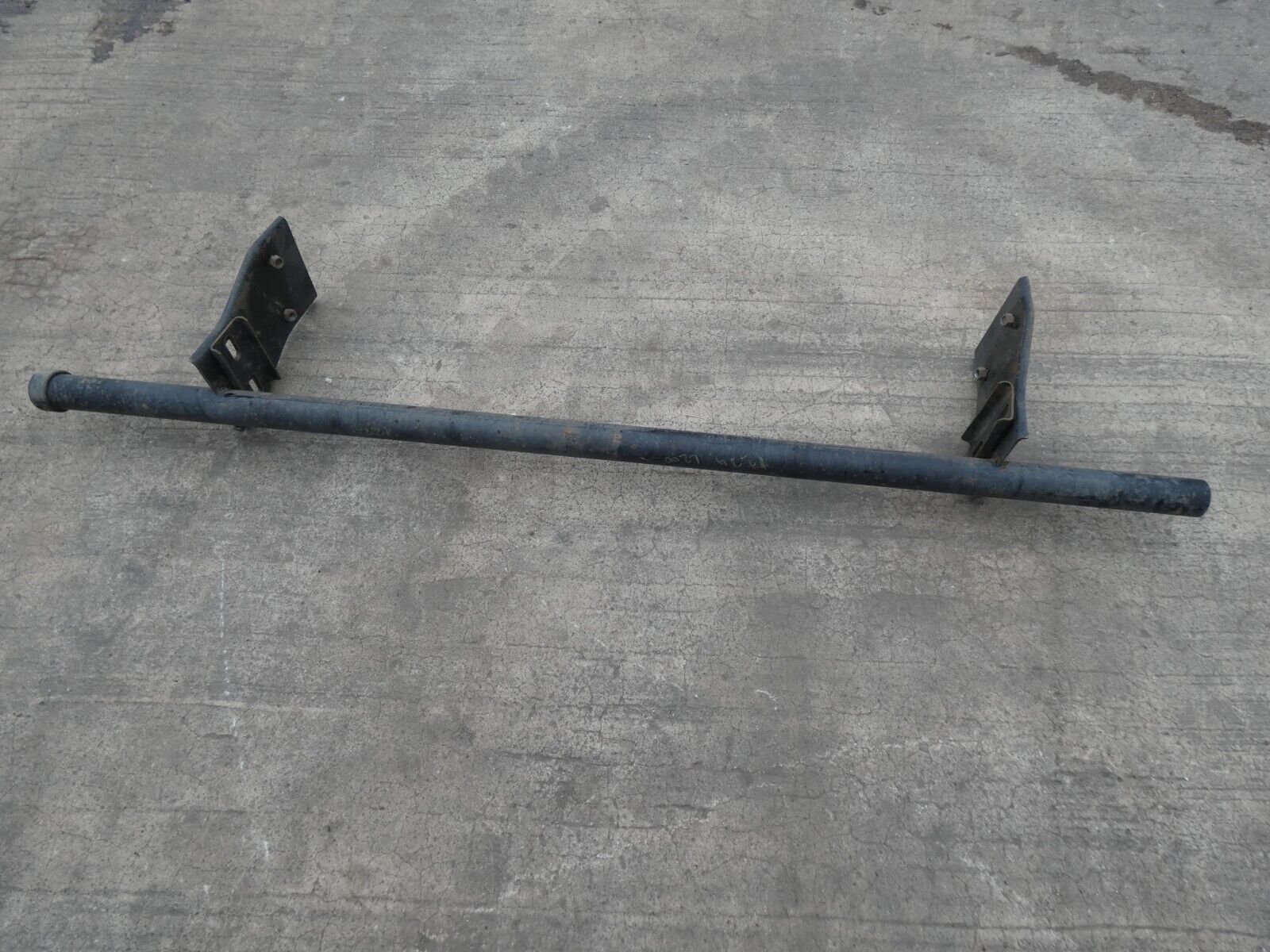 Mitsubishi L200 Rear Bumper Reinforcer Bar 2.4DI-D Auto 2018 - Chrispin ...