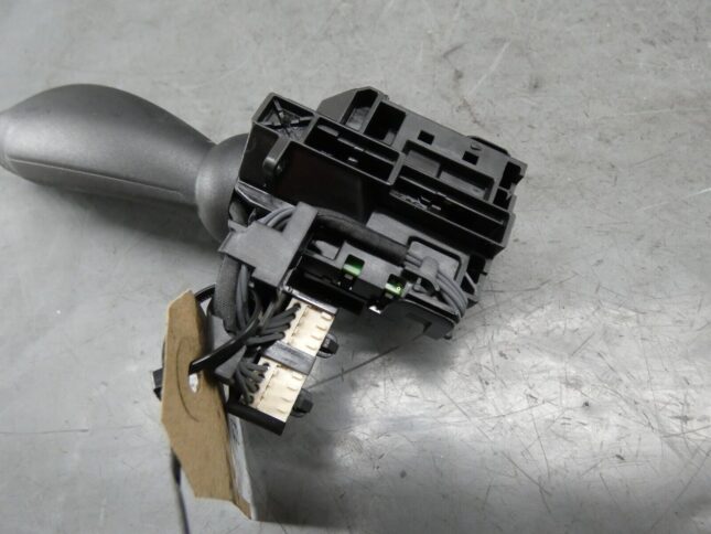 Volvo XC40 Wiper Stalk 1.5 Auto 2021 - 31481373 - Chrispin's Used Car ...