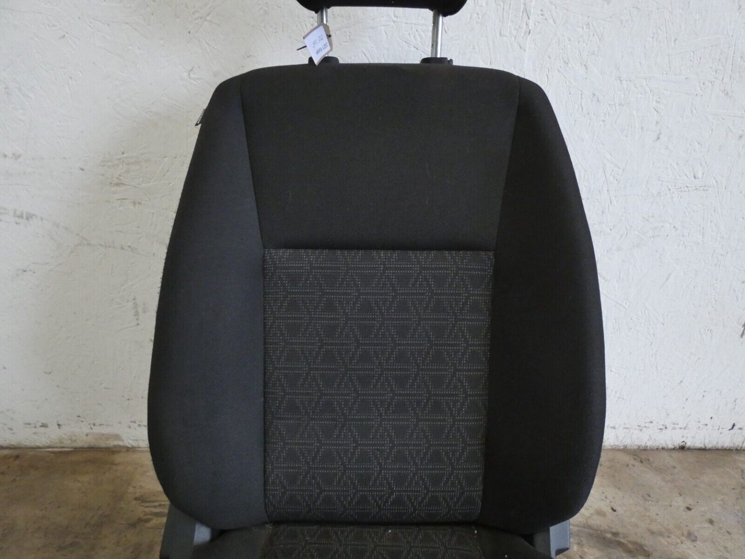 Ford Ranger Drivers Offside Front Seat 2.0TDCI.E 2021 - Chrispin's Used ...