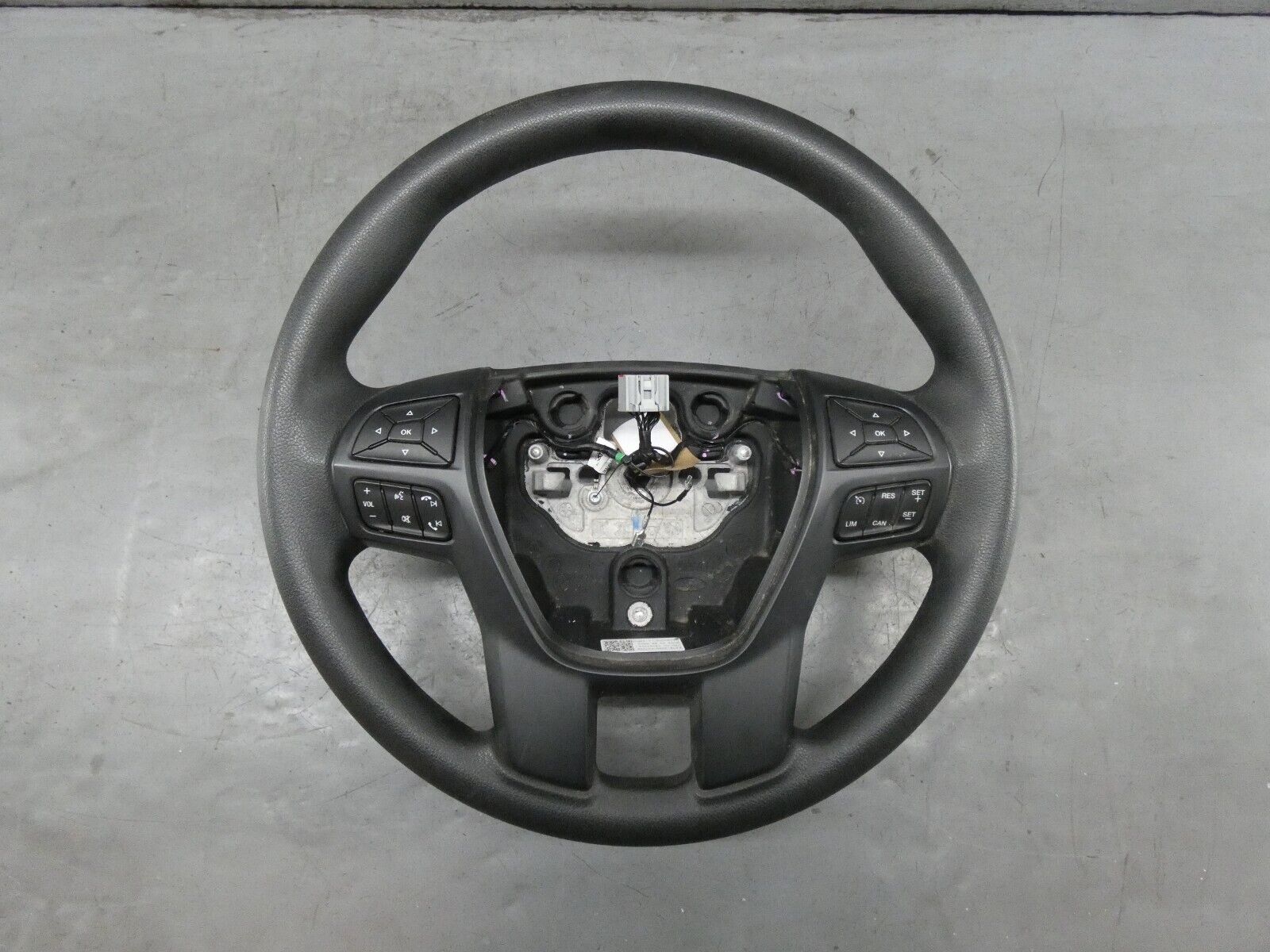Ford Ranger Drivers Steering Wheel & Controls Buttons 2021 - EB3B 3600 ...