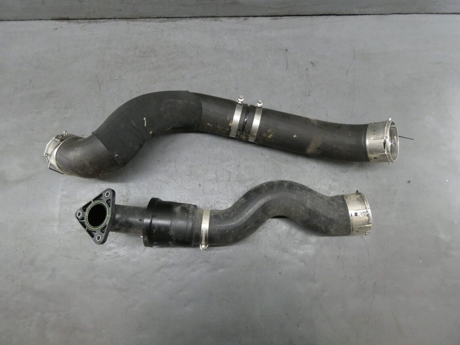 Ford Ranger Intercooler Pipes Hoses 2.0TDCI.E 2021 - JB3G 6F073 AE ...
