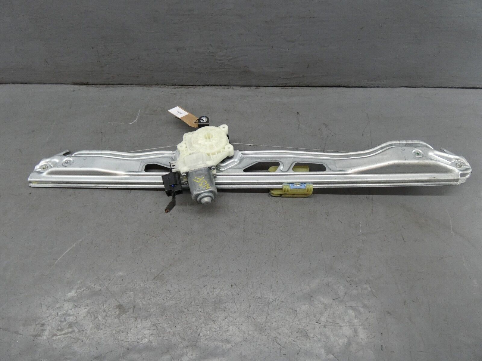 Ford Transit 350 Passenger Nearside Front Window Motor 2017 - BK31 ...