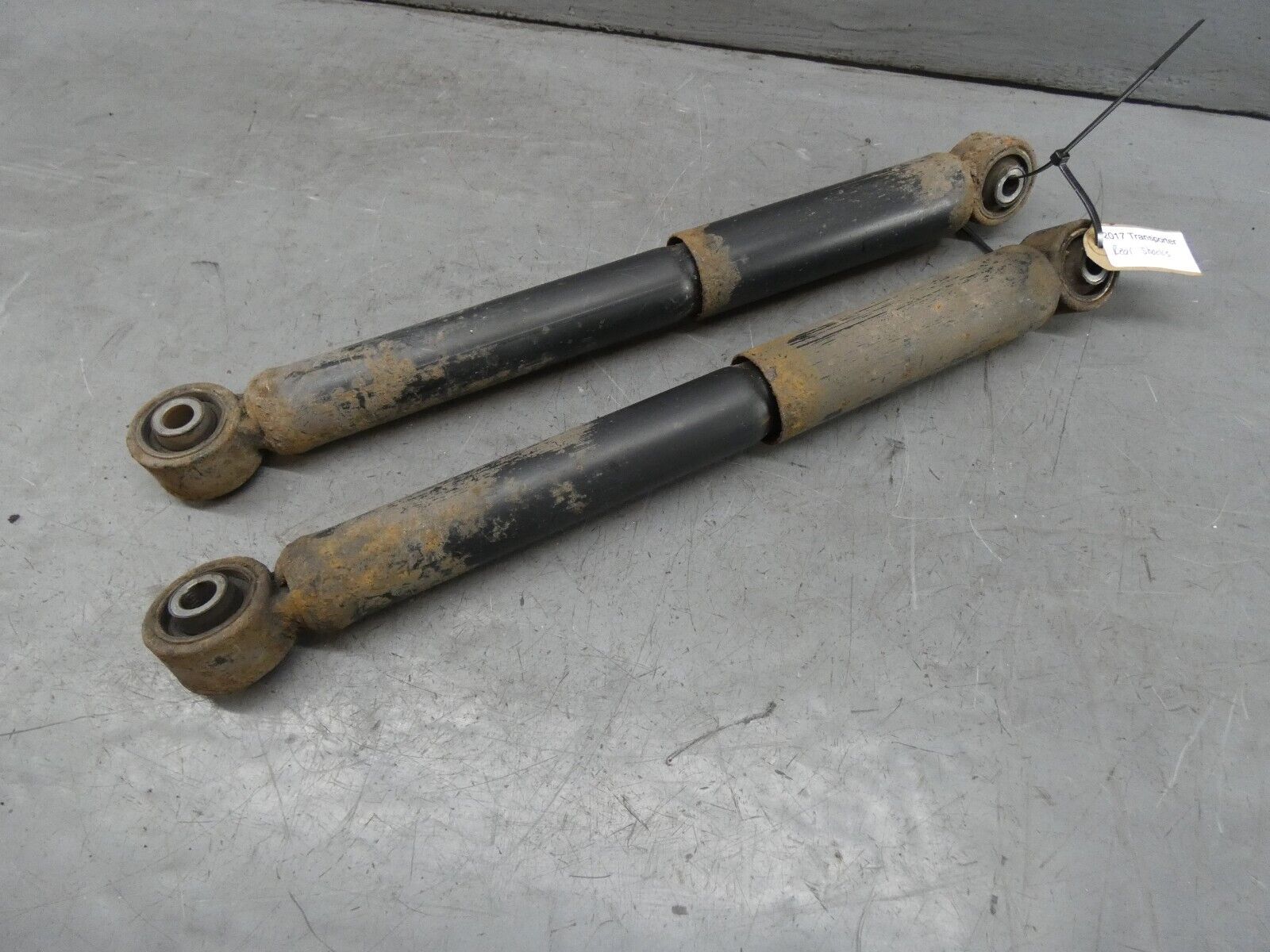 VW Volkswagen Transporter T6 Rear Shock Absorber Shocks 2.0TDI 2017 ...