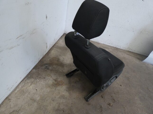 Ford Ranger Drivers Offside Front Seat 2.2TDCI 2019 - Chrispin's Used ...
