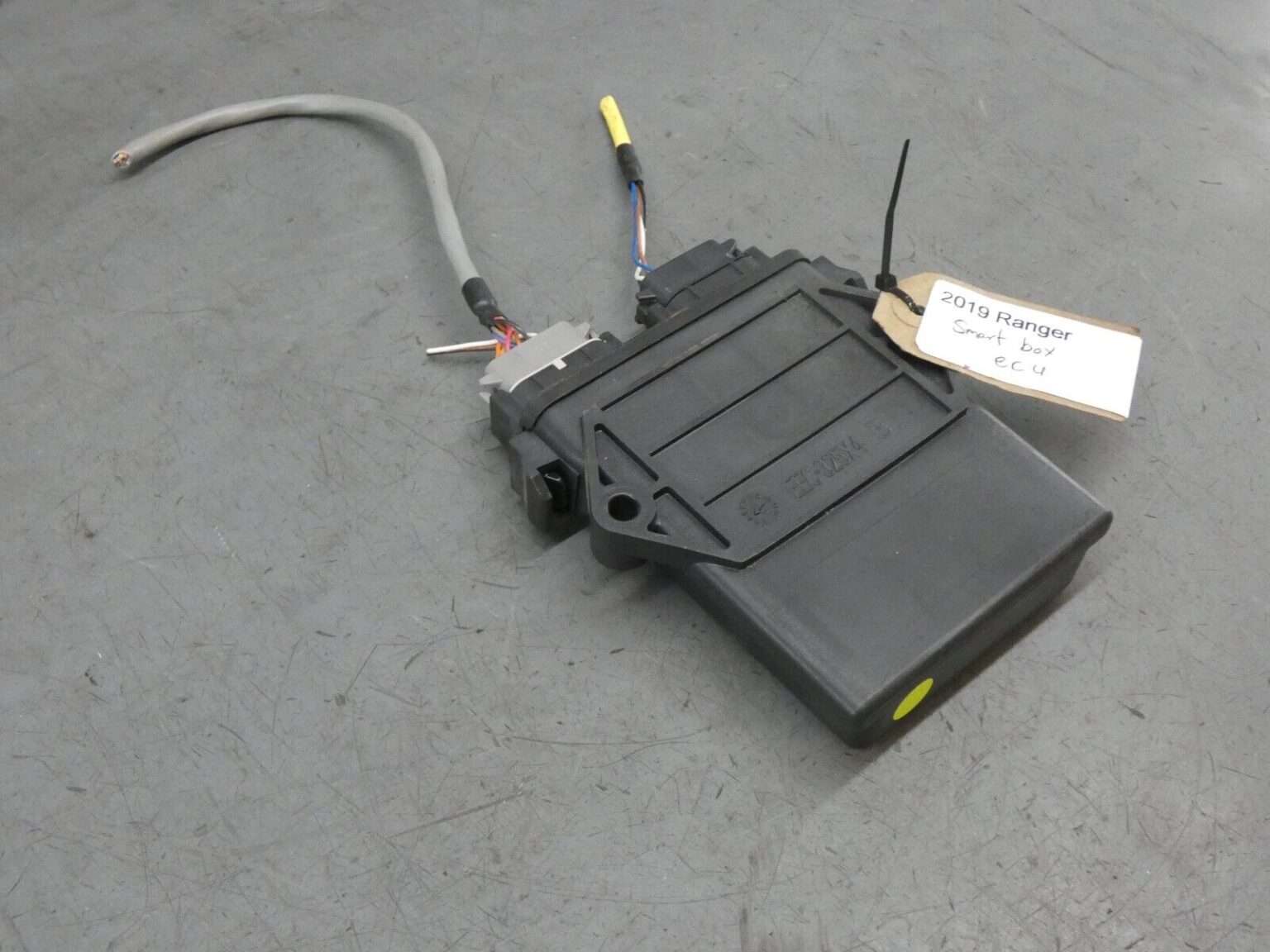 Ford Ranger Smart Box ECU Module 2.2TDCI 2019 - Chrispin's Used Car Spares