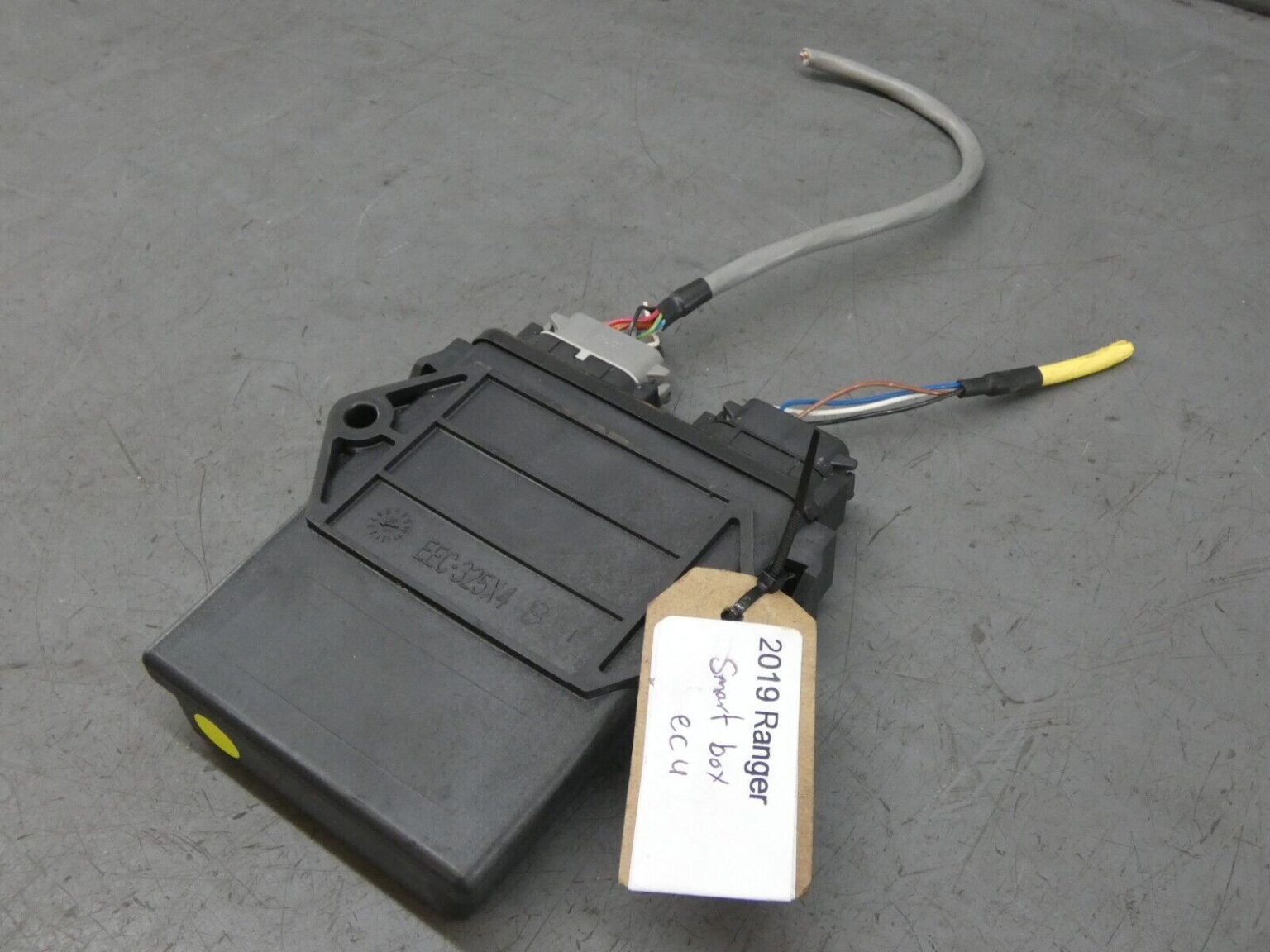 Ford Ranger Smart Box ECU Module 2.2TDCI 2019 - Chrispin's Used Car Spares