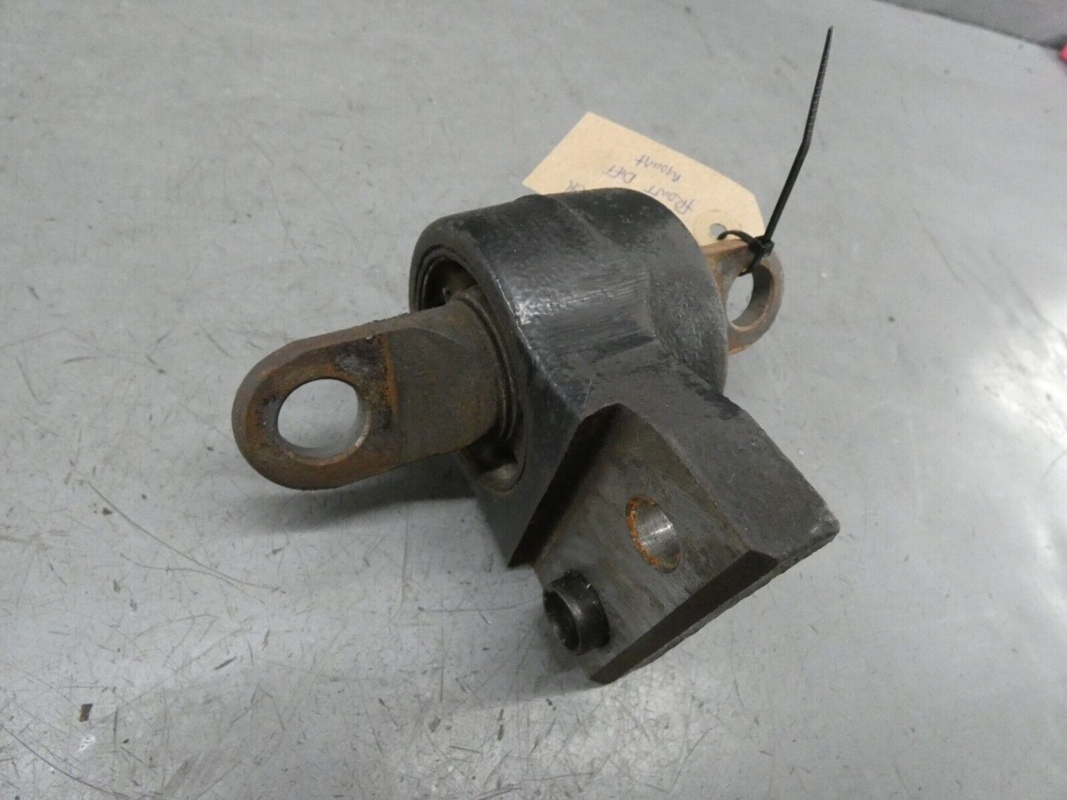 Ford Ranger Front Diff Differential Mount 2.2TDCI 2019 - Chrispin's ...