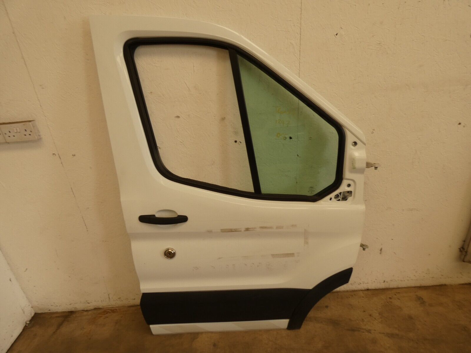 Ford Transit 350 Drivers Offside Front Door 2.0TDCI 2019 (WHITE ...