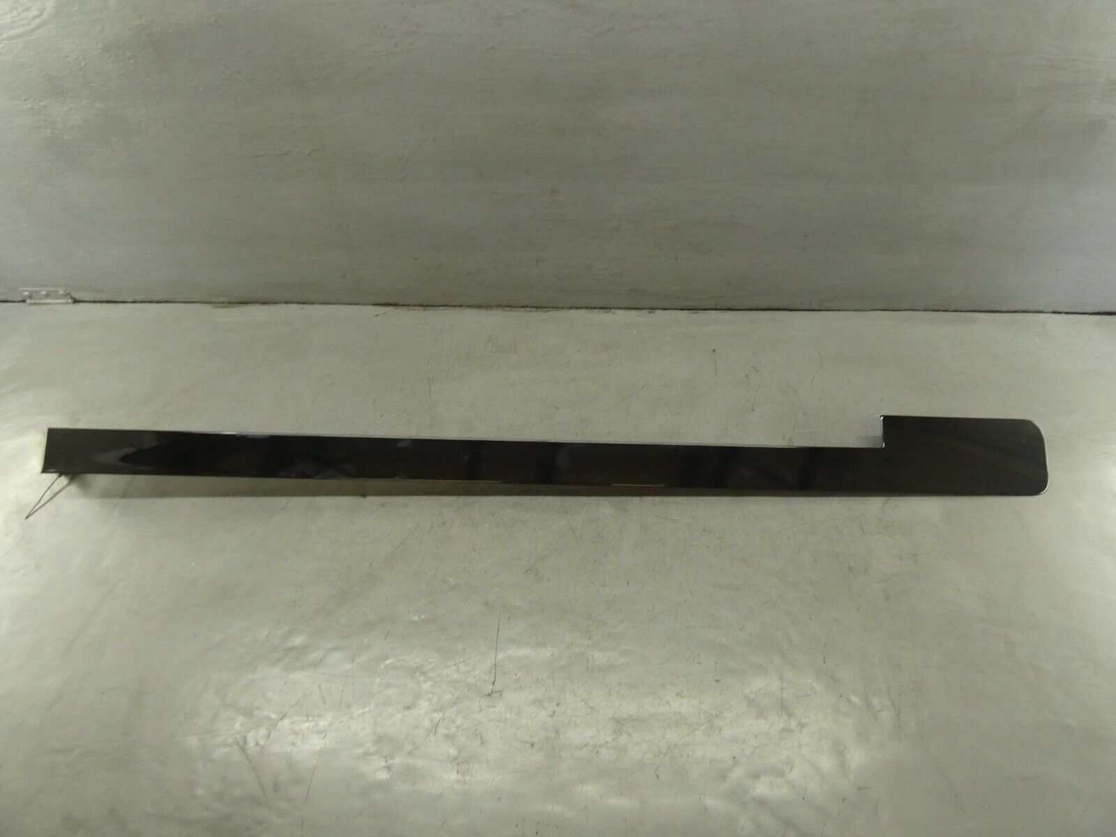 Ford Transit Custom Drivers Offside Side Sliding Door Runner Trim 2022 ...