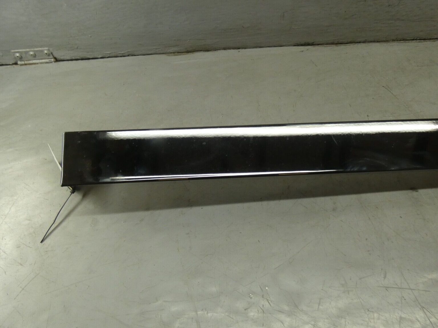 Ford Transit Custom Drivers Offside Side Sliding Door Runner Trim 2022 ...