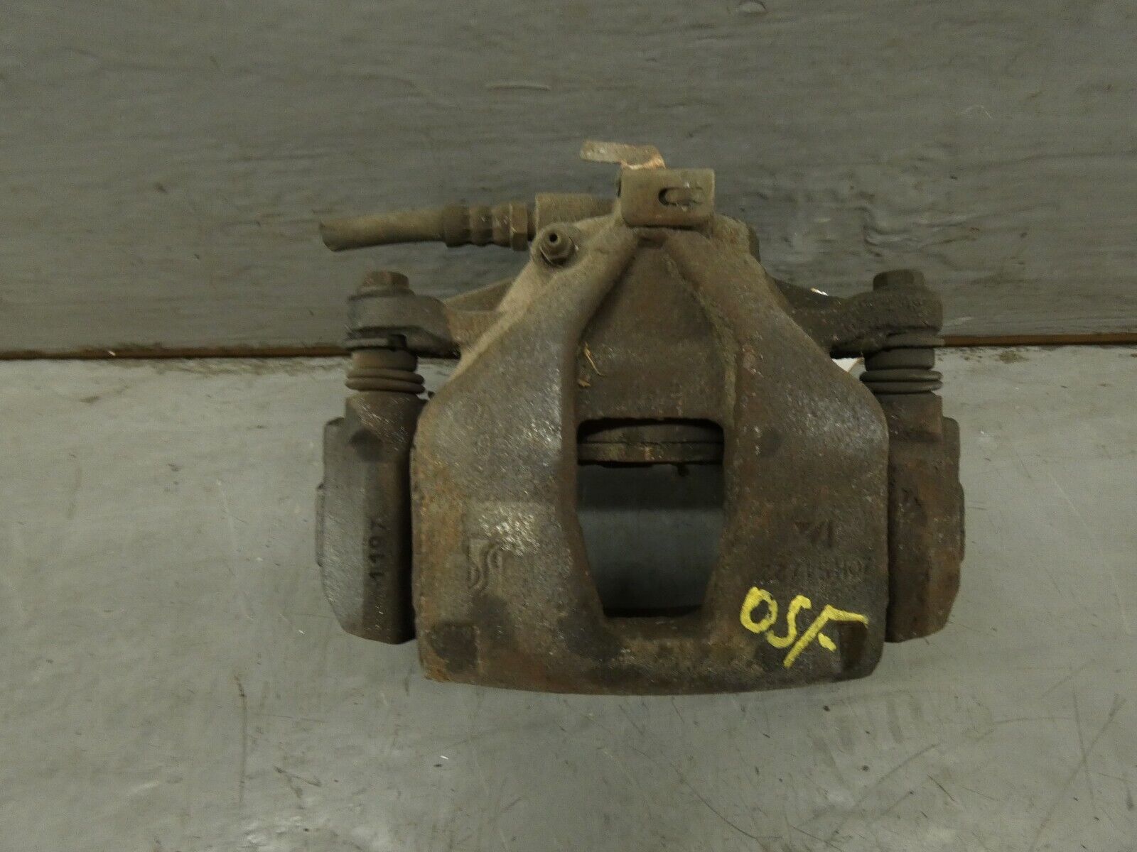 Vauxhall Combo Drivers Offside Front Brake Caliper 1.3CDTI 2018 ...