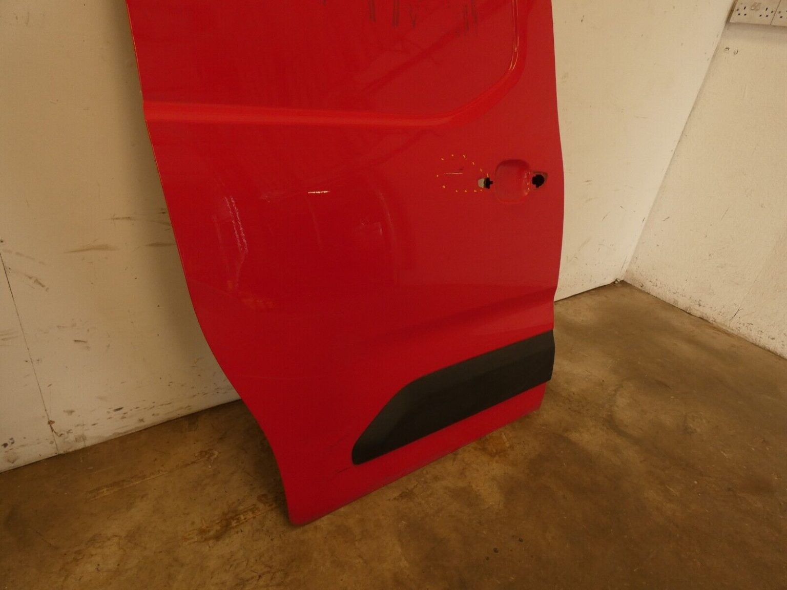 Peugeot Partner Drivers Offside Side Sliding Door 1.2 Petrol 2019 (RED ...