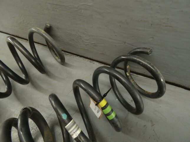 Peugeot Partner Rear Coil Spring Springs 1.2 Petrol 2019 (PAIR ...