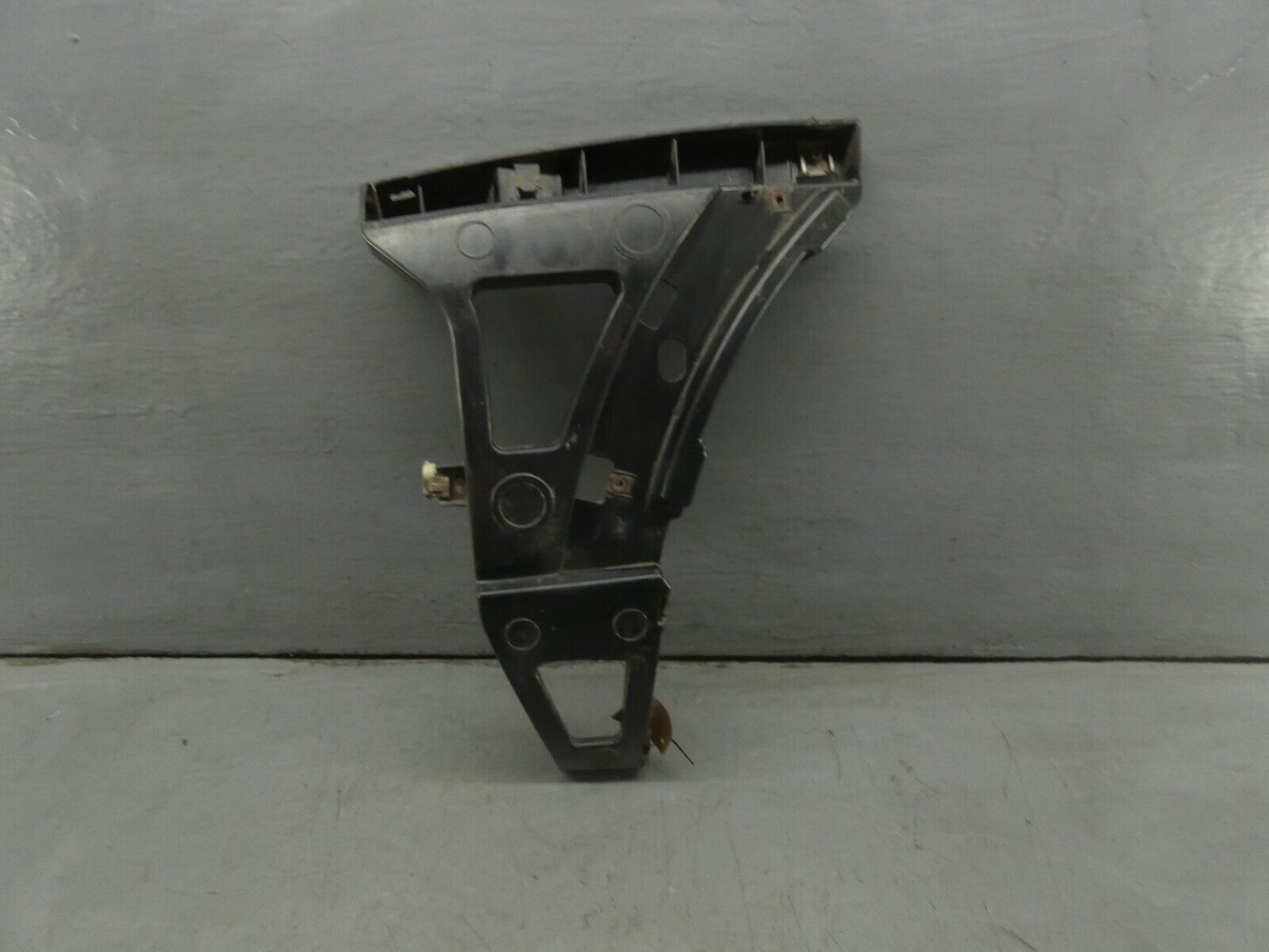 Ford Transit 350 Passenger Nearside Front Wing Bracket 2.0TDCI 2017 ...
