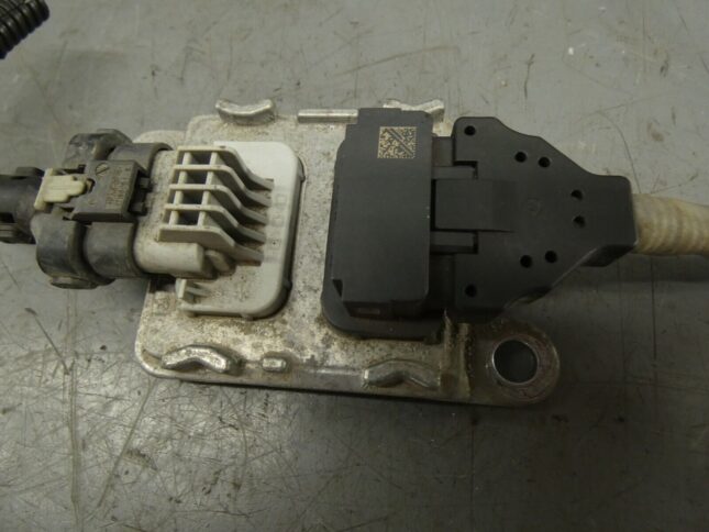 Vauxhall Vivaro NOX Lambda Sensor 1.6CDTI 2017 (B) CONTINENTAL ...