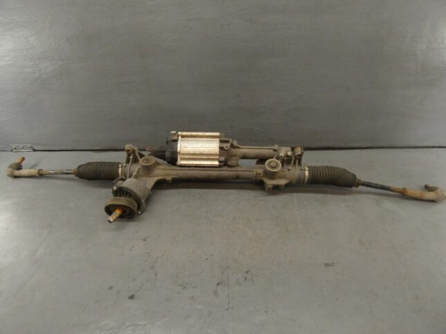 VW Volkswagen Caddy Steering Rack 2.0HDI 2016 - Chrispin's Used Car Spares