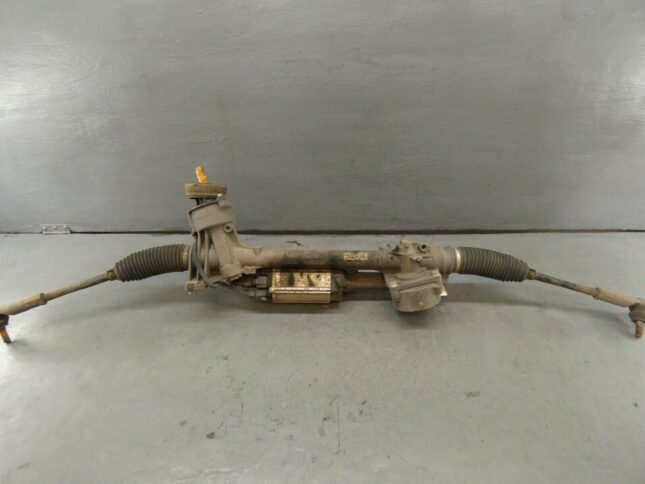 VW Volkswagen Caddy Steering Rack 2.0HDI 2016 - Chrispin's Used Car Spares