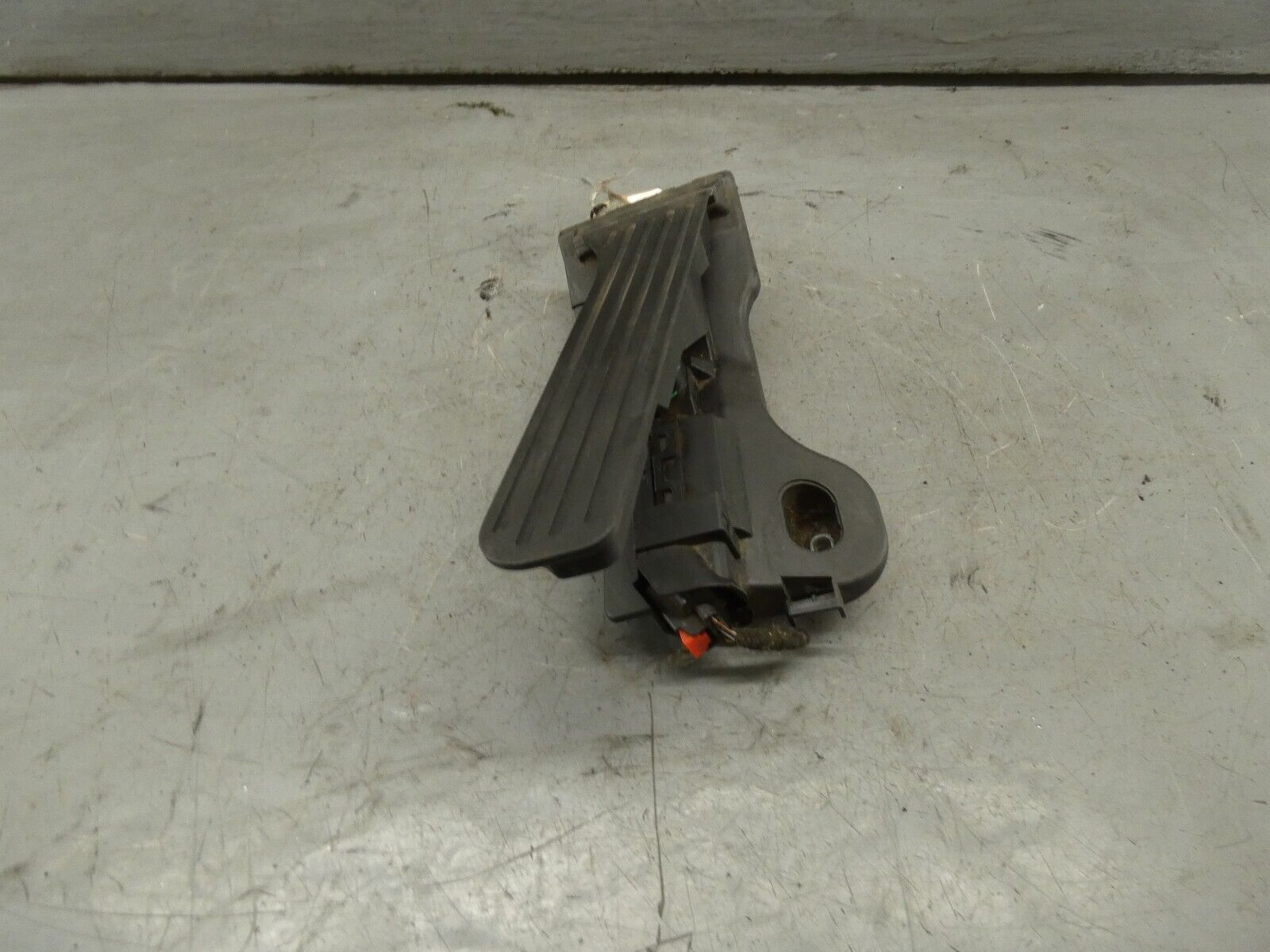 VW Volkswagen Caddy Accelerator Throttle Pedal 2.0HDI 2016 - 2K6723503A ...