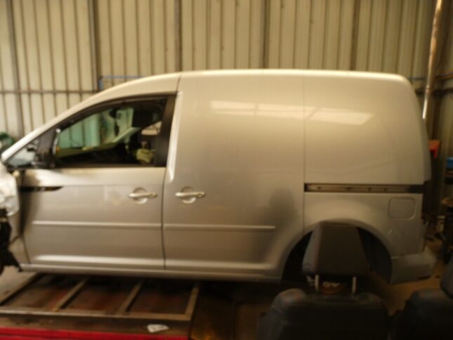 VW Volkswagen Caddy Adblue Tank 2.0HDI 2016 - 2K5131877A - Chrispin's ...