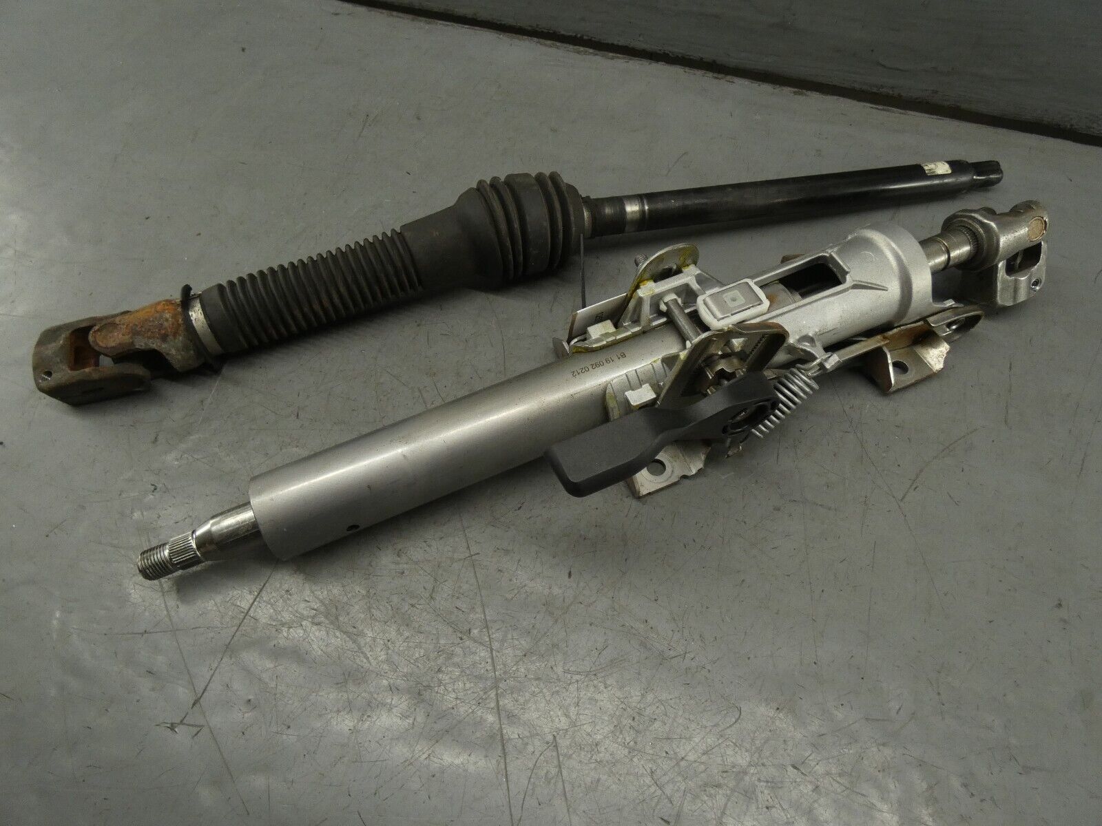 Iveco Daily Adjustable Steering Column 35S12 2.3 2019 - Chrispin's Used ...