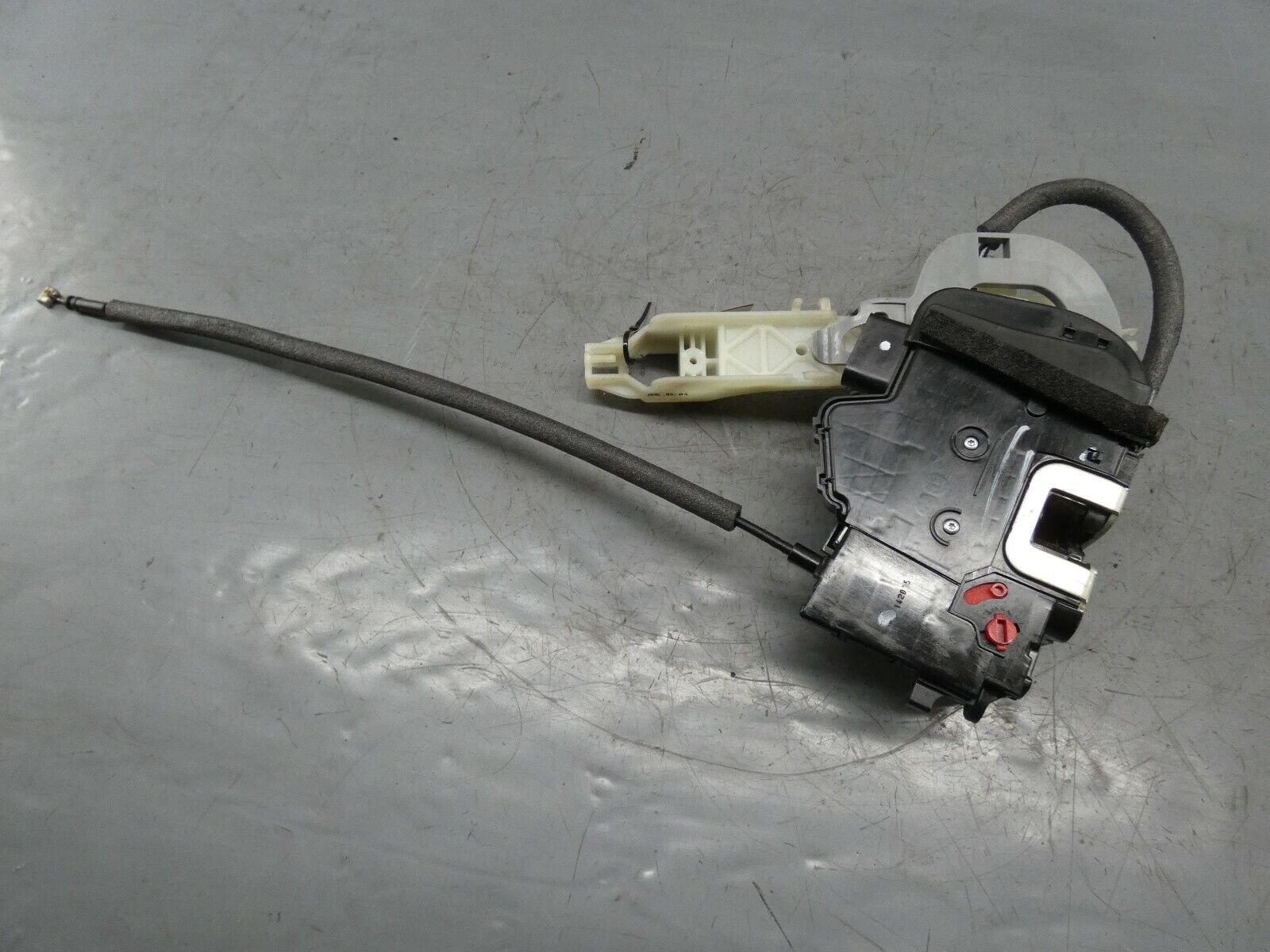 2015 Kia Sportage 1.7CRDI Drivers Offside Rear Door Lock Latch Motor ...