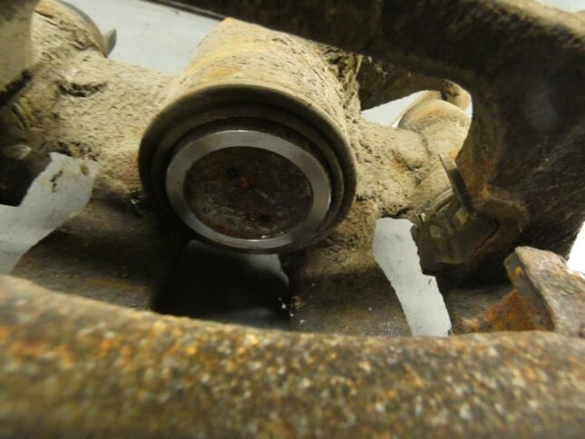 Vauxhall Movano Passenger Nearside Rear Brake Caliper 2.3CDTI 2015 ...