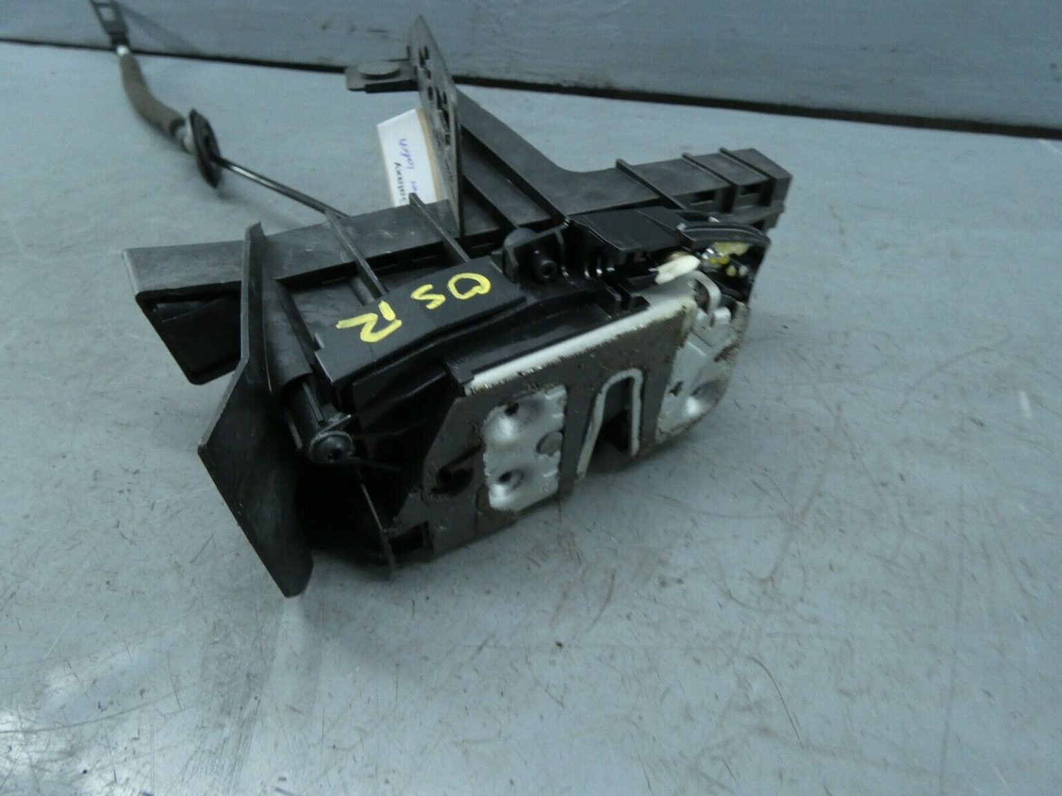 2019 Ford Galaxy 2.0TDCI Drivers Offside Rear Door Lock Latch Motor ...