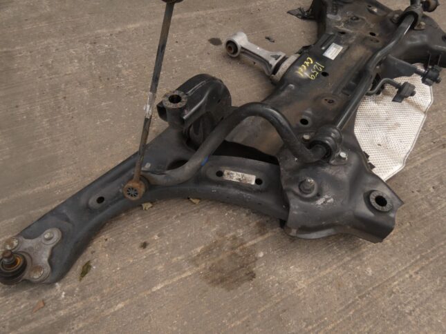Kia Ceed Front Subframe 5dr 1.6CRDI 2019 - Chrispin's Used Car Spares