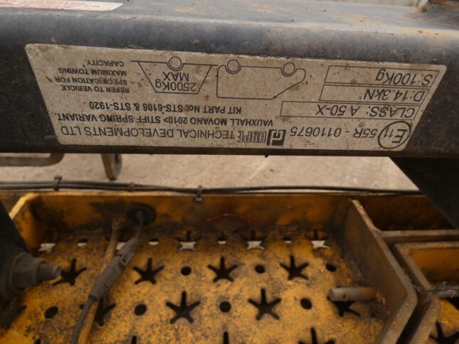 Vauxhall Movano Rear Towbar Tow Bar & Step 2.3CDTI 2015 - Chrispin's ...