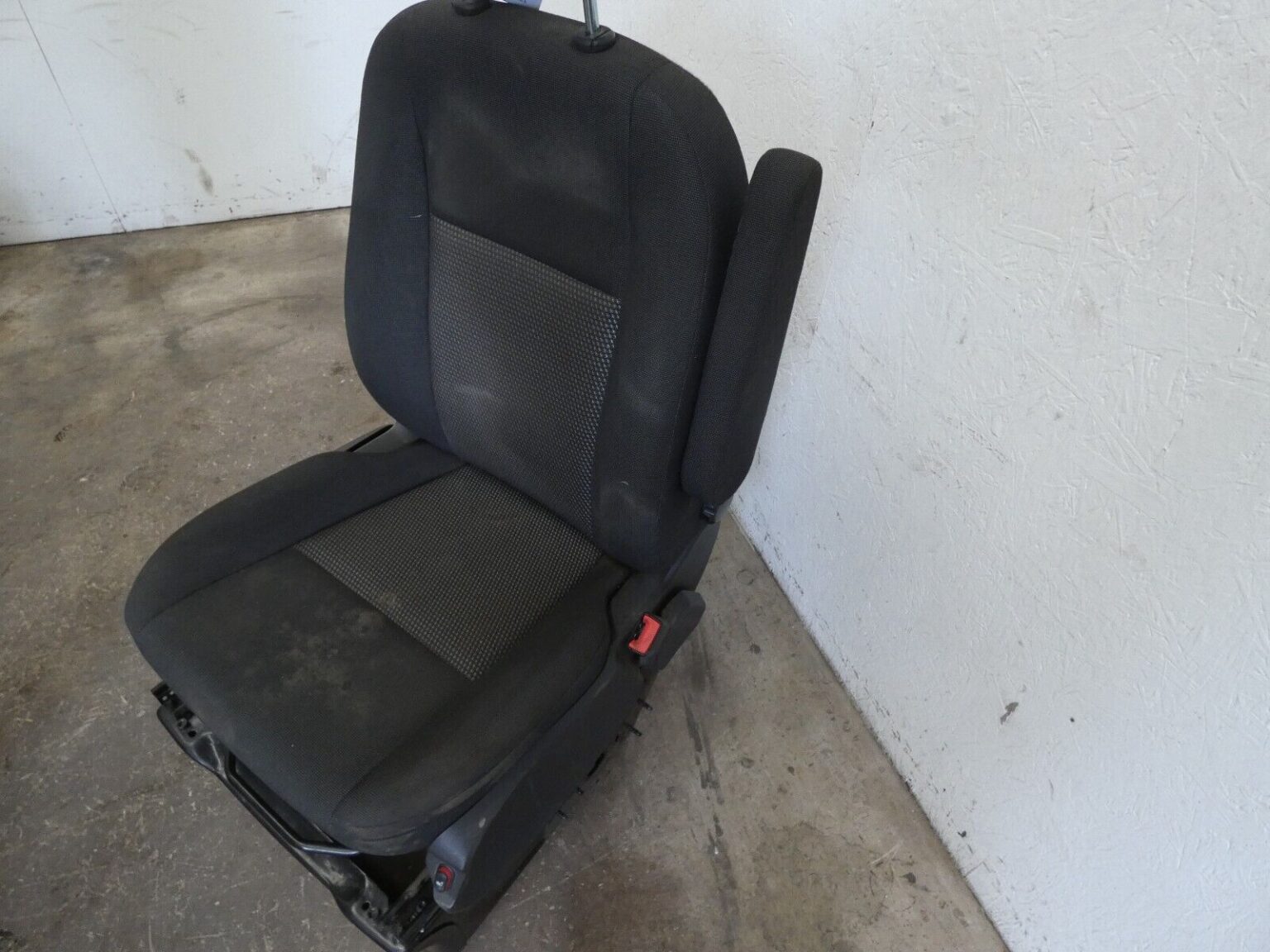 Ford Transit 350 Drivers Offside Front Seat 2.0TDCI 2017 - Chrispin's ...