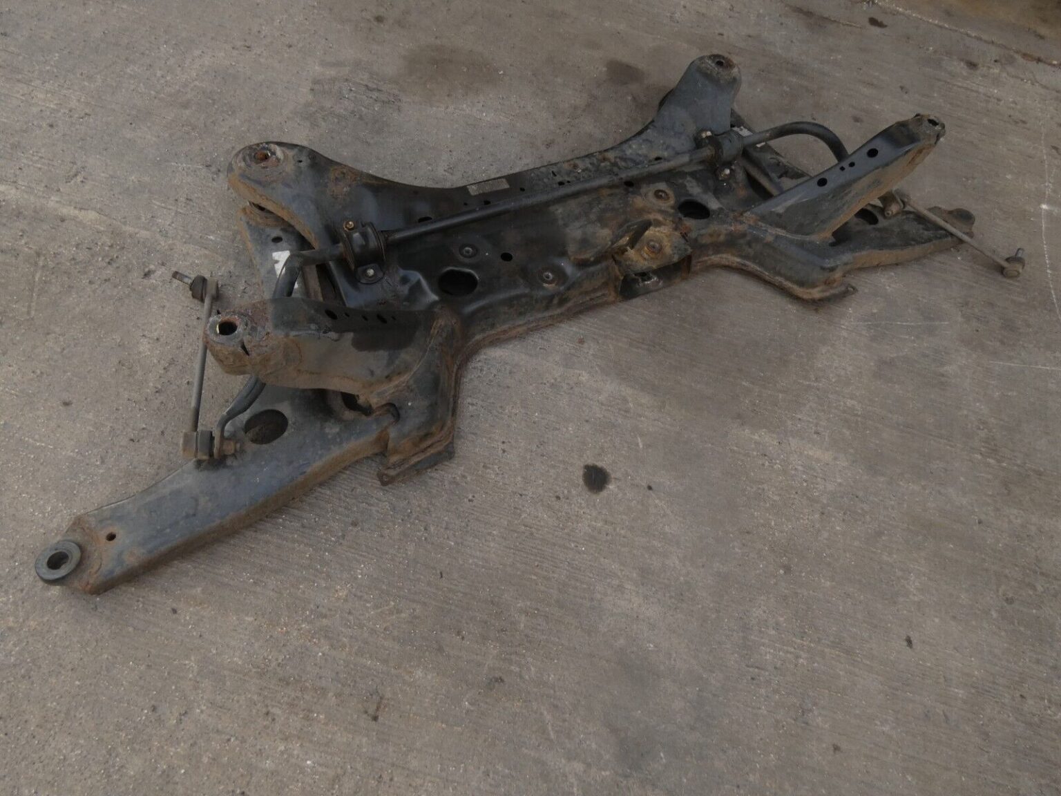 Ford Transit 350 Front Subframe 2.0TDCI 2017 - Chrispin's Used Car Spares