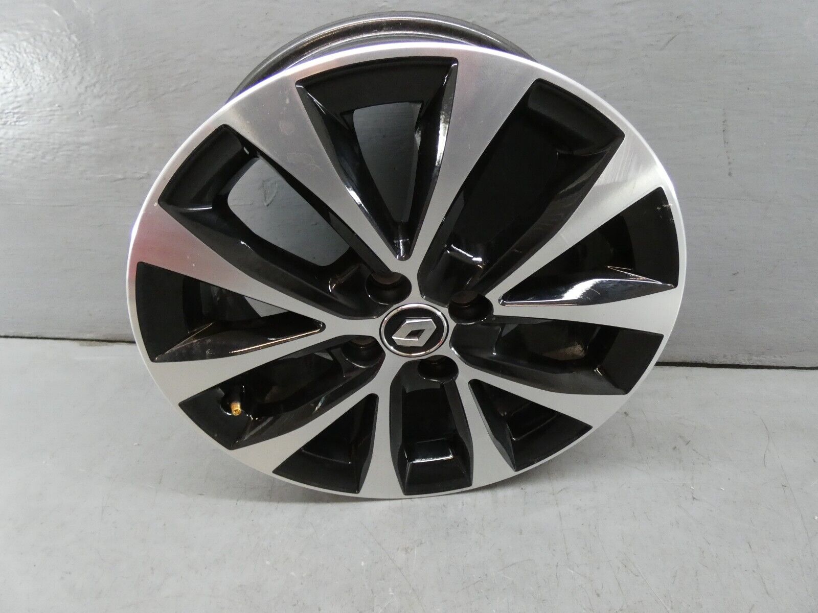 One 16" (2021) Renault Clio Alloy Wheel Rim (B) - 6.5Jx16CH4 - 5 Spoke ...