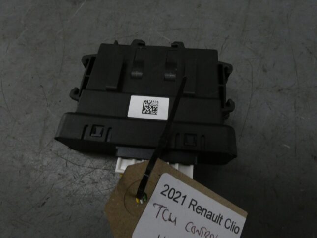 Renault Clio Relay Control Unit 5dr 1.0 Petrol 2021 - 284Y66LA6D ...