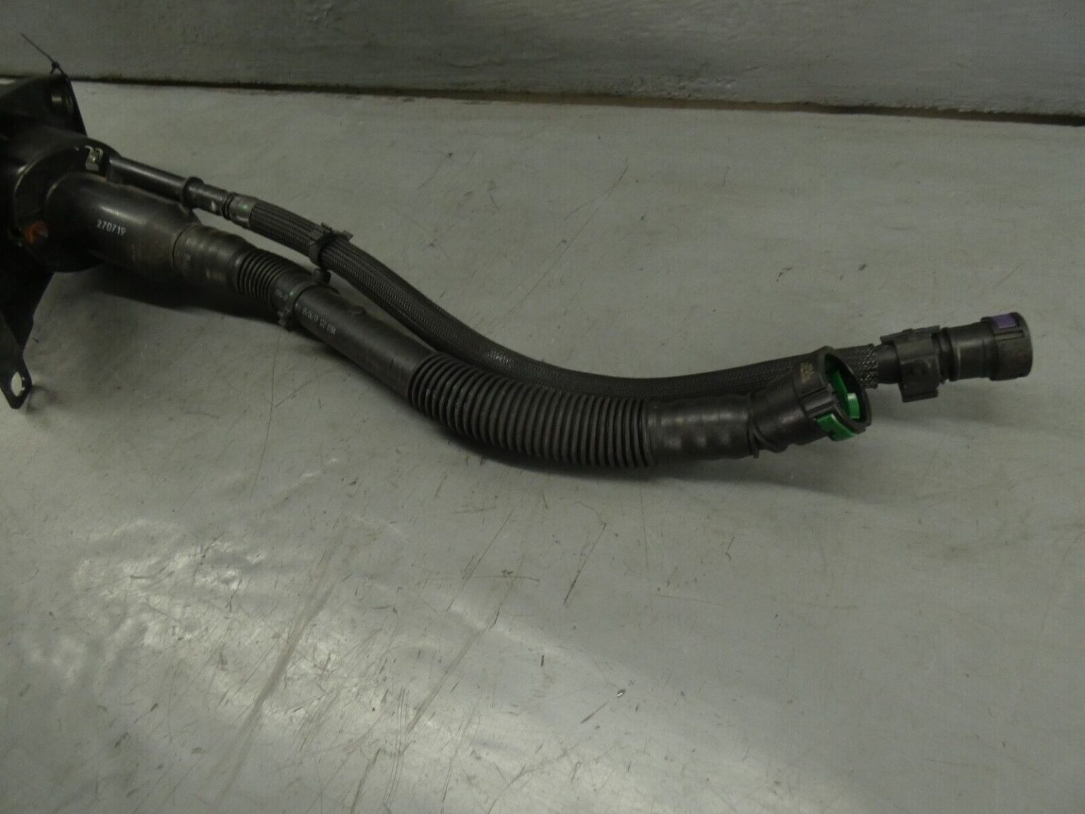 Iveco Daily Adblue Filler Cap Flap Cover & Pipes Hoses 35S12 2.3 2019 ...