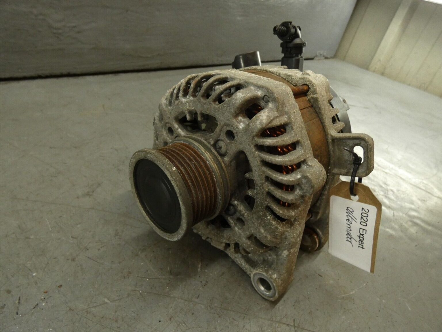 Peugeot Expert Alternator 1.5HDI 2020 - 9824742880 - Chrispin's Used ...