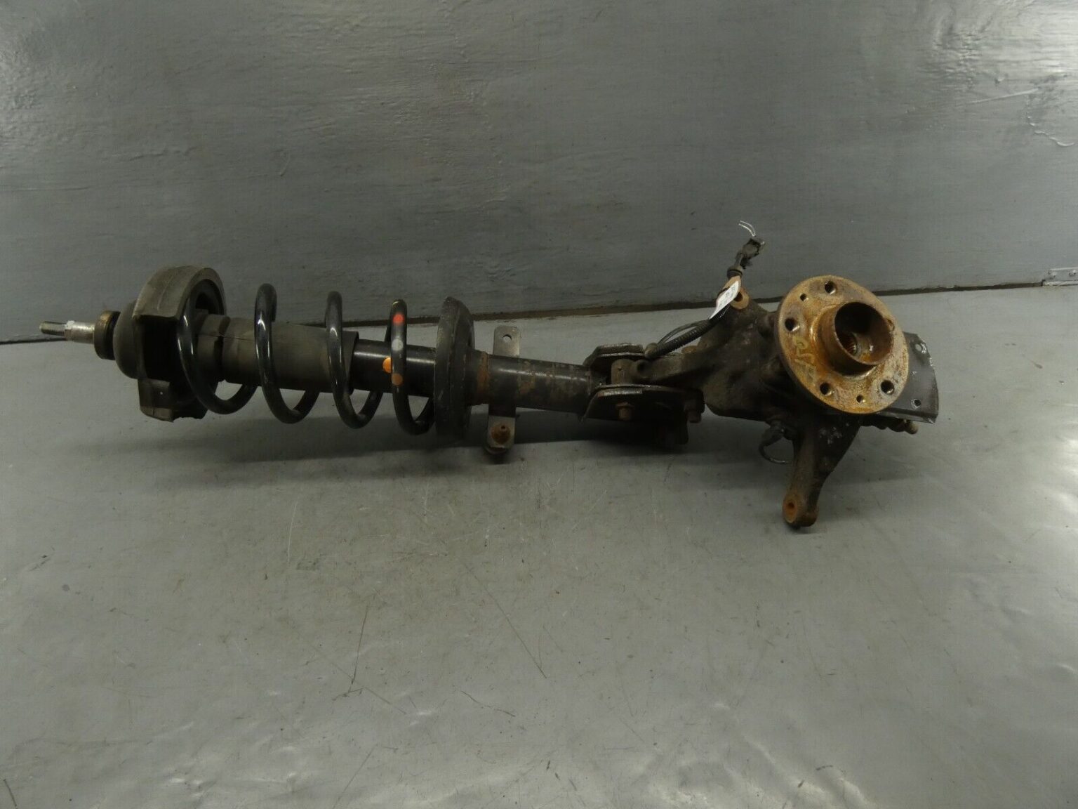 Vauxhall Vivaro Drivers Offside Front Shock & Hub Suspension 1.6CDTI ...