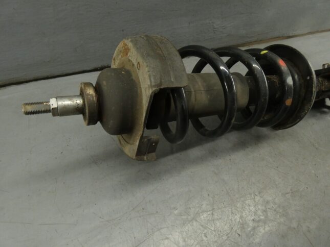 Vauxhall Vivaro Drivers Offside Front Shock & Hub Suspension 1.6CDTI ...