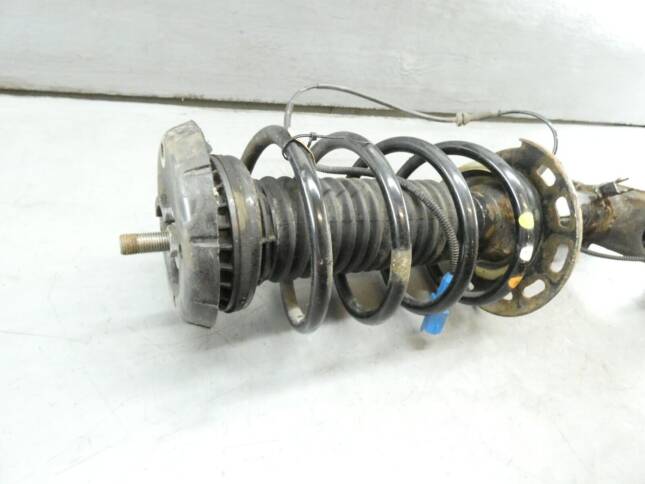 Peugeot 208 Passenger Nearside Front Shock & Hub Suspension 5dr 1.6HDI ...