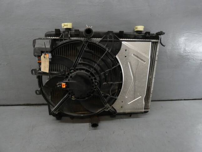 Peugeot 208 Radiator & Cooling Fan 5dr 1.6HDI 2017 - Chrispin's Used ...