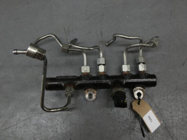 Nissan NV200 Injector Pipes Hoses & Pressure Rail 1.5DCI 2016 ...