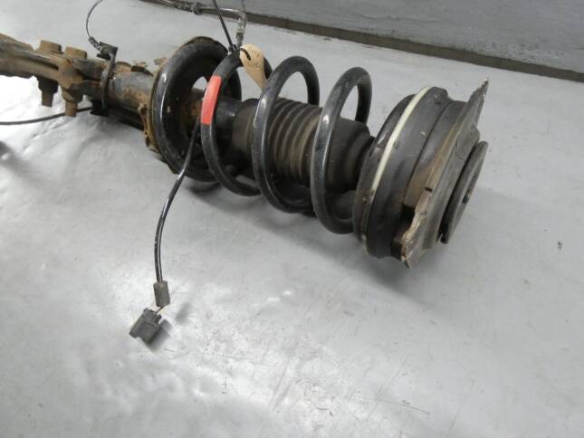 Nissan NV200 Passenger Nearside Front Shock & Hub Suspension 1.5DCI ...