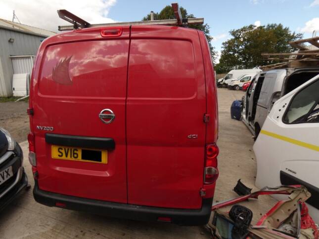 Nissan NV200 Rear Bumper 1.5DCI 2016 - Chrispin's Used Car Spares