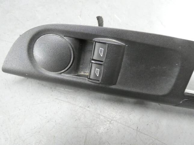 Ford Transit Connect Drivers Offside Front Window Switches 2019 ...