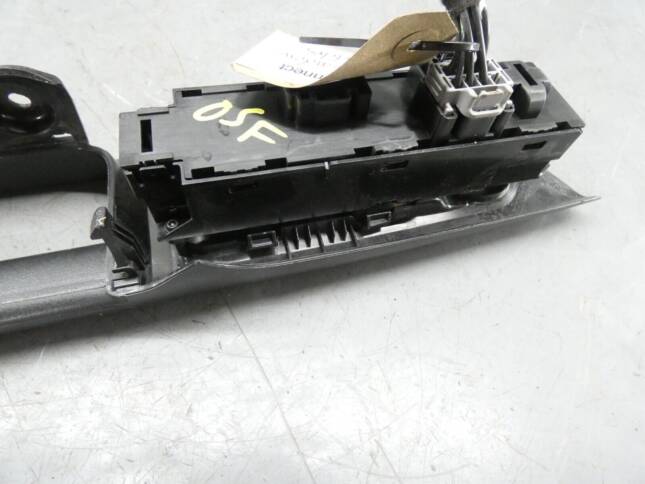 Ford Transit Connect Drivers Offside Front Window Switches 2019 ...