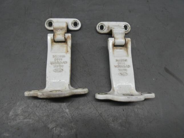 Ford Transit Connect Drivers Offside Rear Door Hinge Hinges 1.5TDCI ...